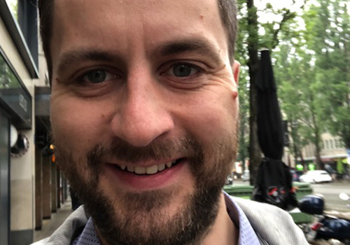 Dr. Robin Bühler - DevOps Conference & Camps