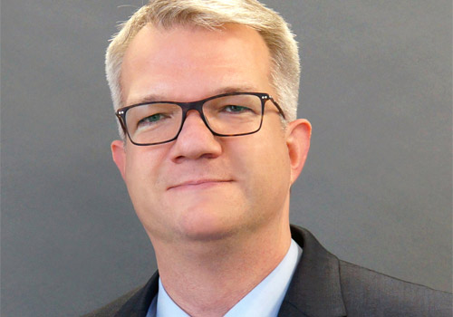 Holger Tiemeyer - DevOps Conference & Camps