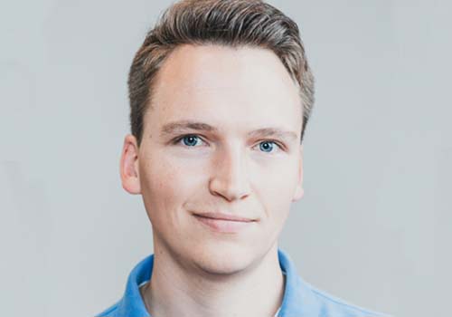 Maurice Brinkmann - DevOps Conference & Camps